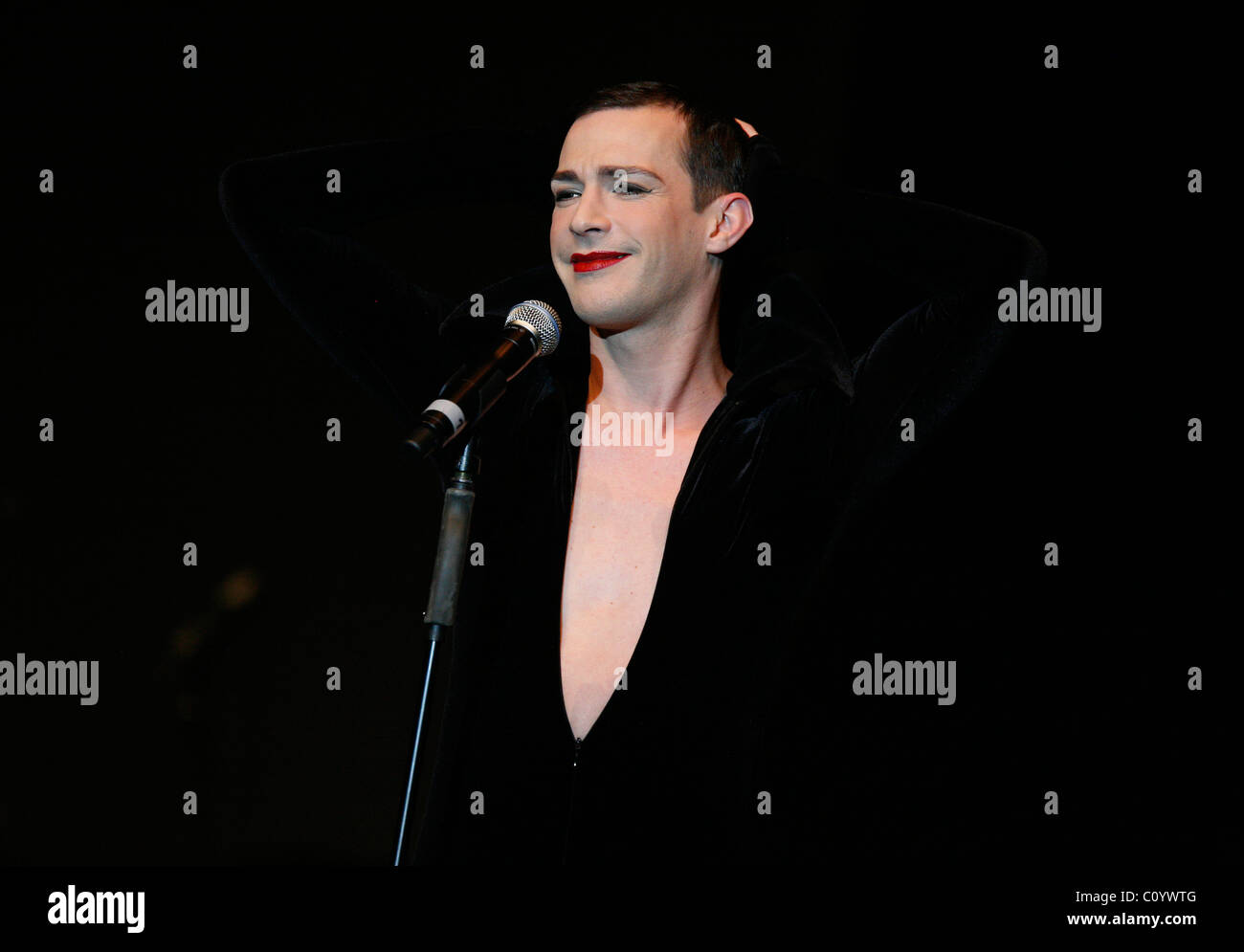 Tim Fischer Cover Me charity concert at Palladium Cologne, Germany - 29 ...