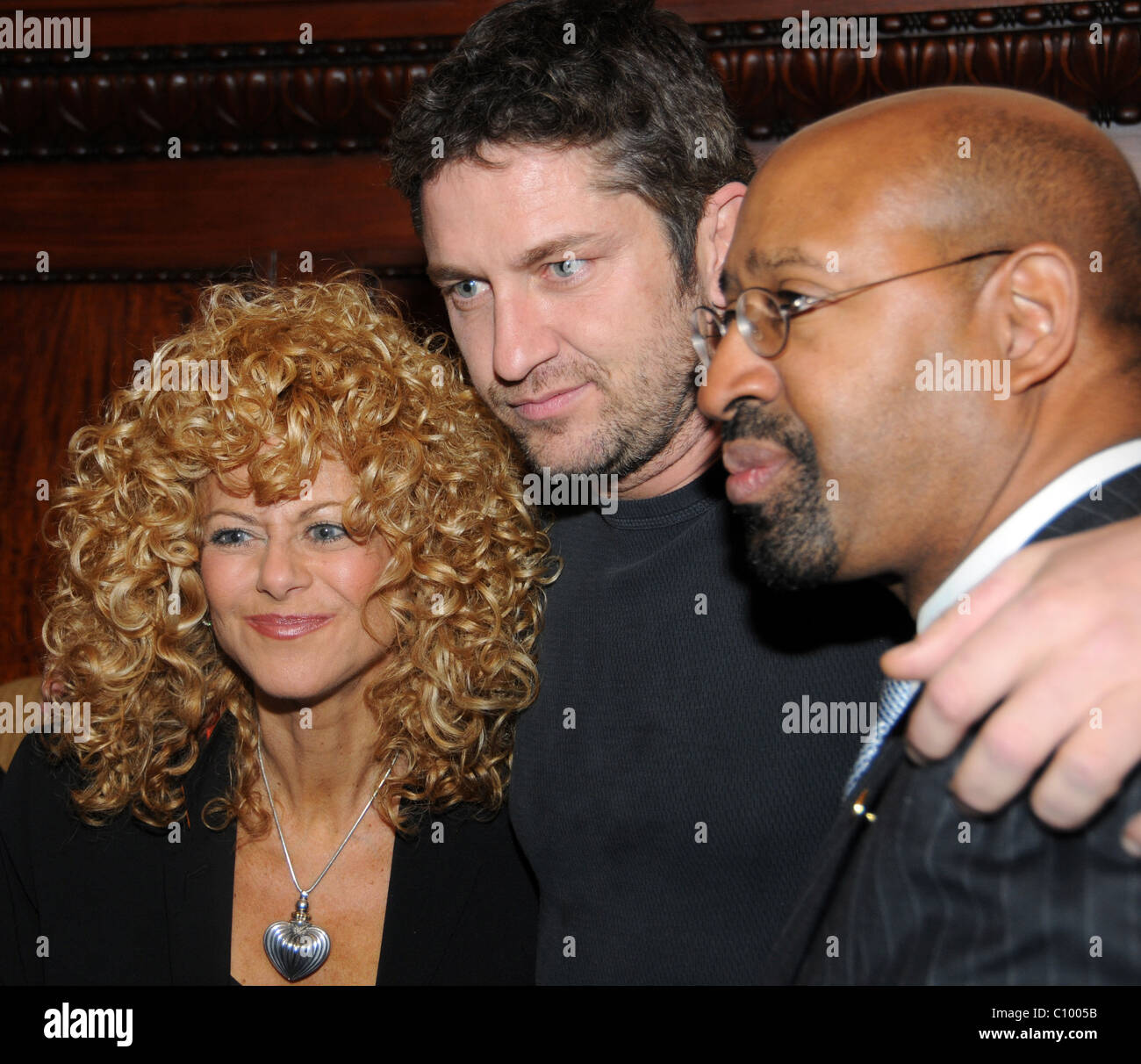 Gerard Butler and Mayor Michael Nutter Stars of the upcoming film 'Law ...