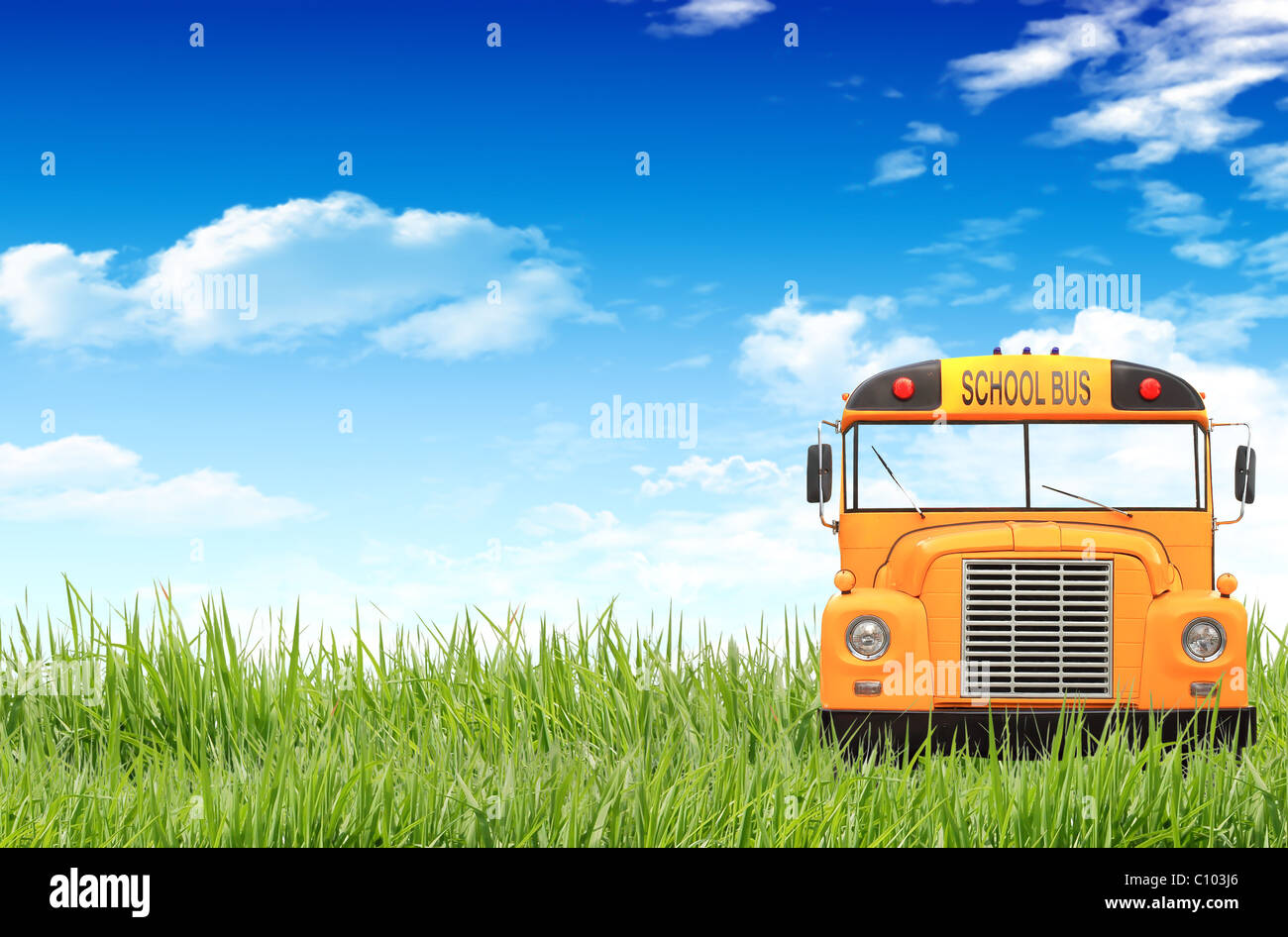 Green line bus hi-res stock photography and images - Alamy