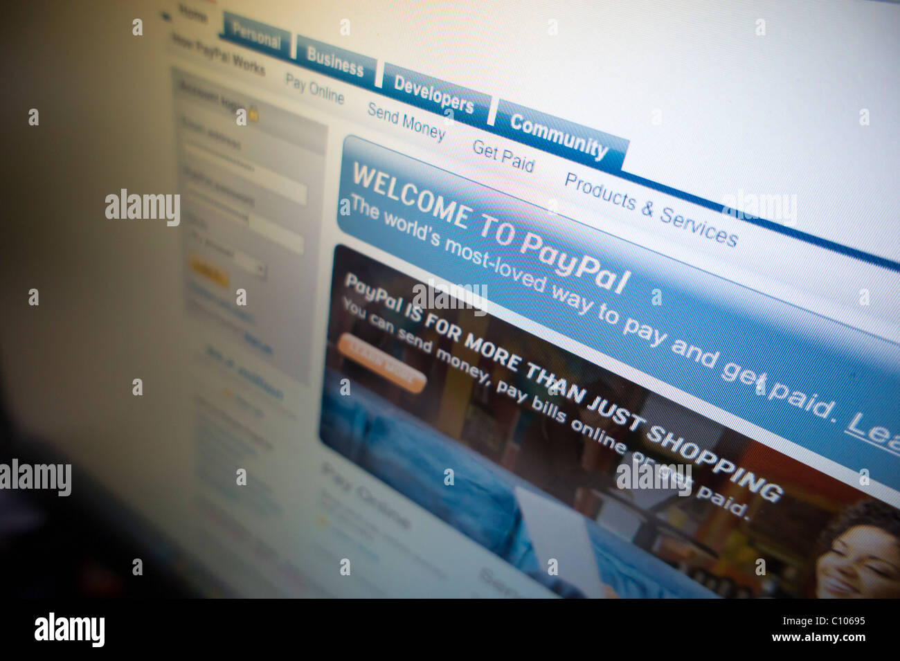 The PayPal welcome screen Stock Photo - Alamy