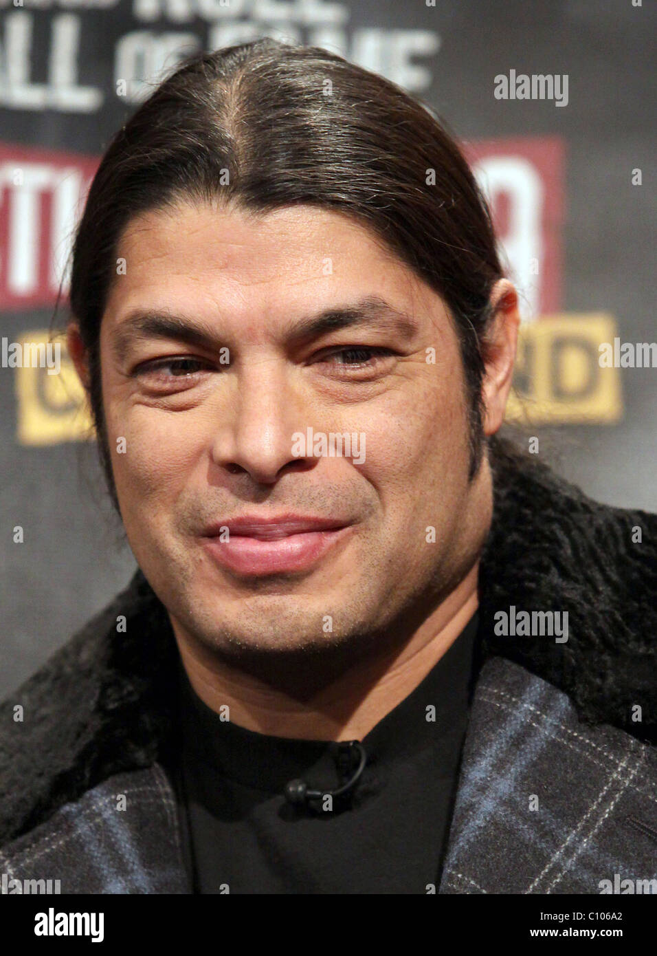 Robert Trujillo Rock and Roll Hall of Fame Announce the 2009 Inductees ...