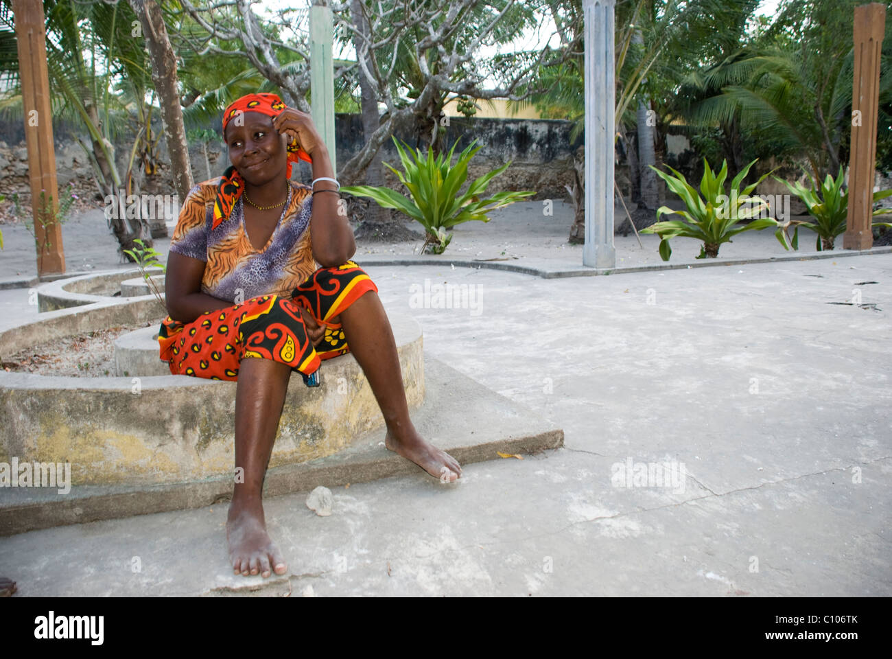 Mozambican woman hi-res stock photography and images - Alamy