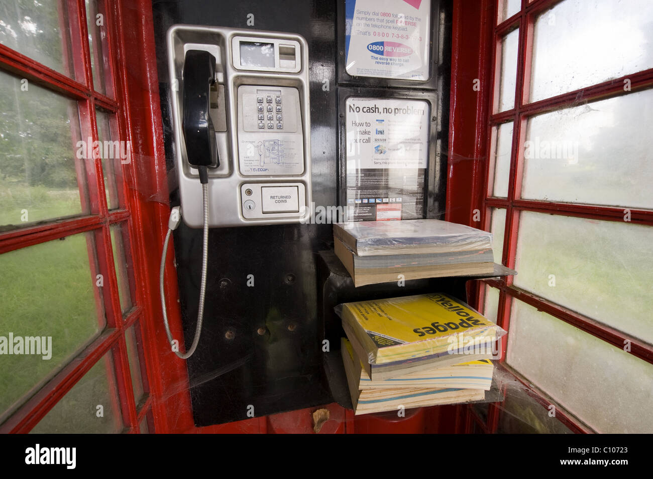 Looking inside a K6 telephone box Stock Photo - Alamy