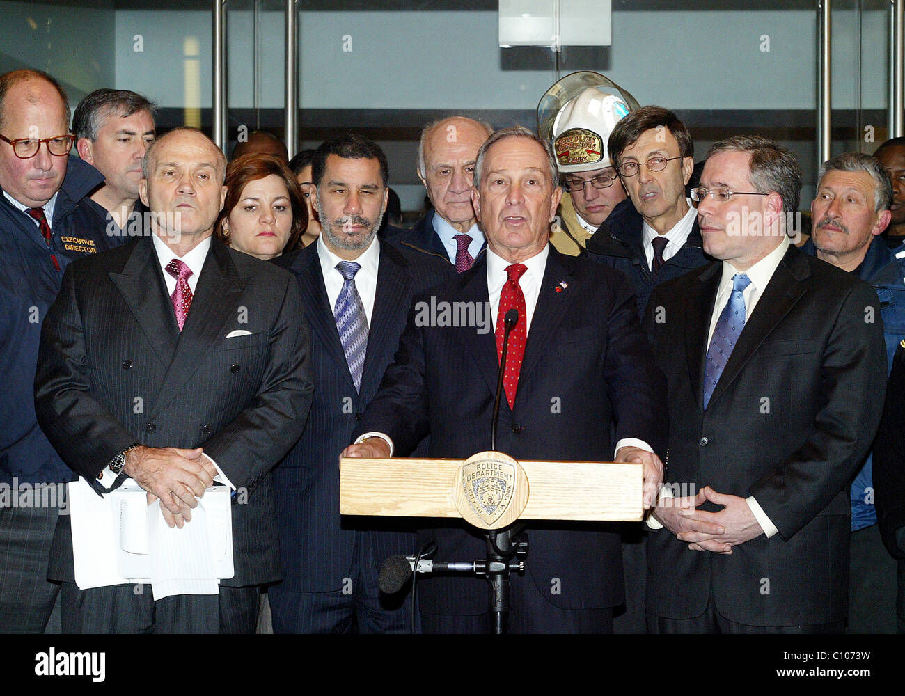Mayor Michael Bloomberg and Governor David Paterson at the press ...