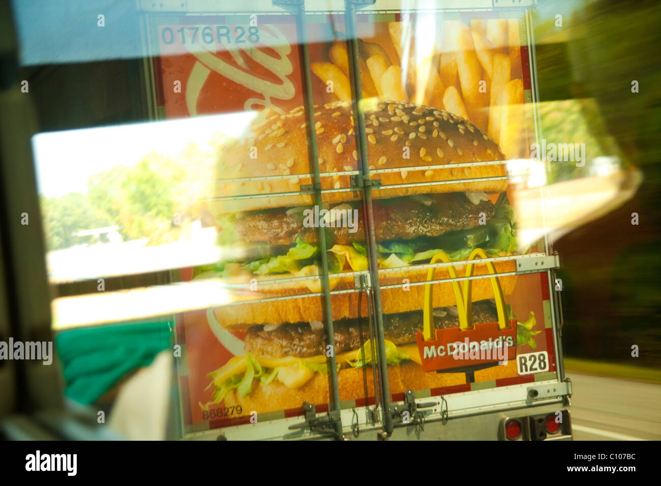 Mcdonalds delivery truck hi-res stock photography and images - Alamy