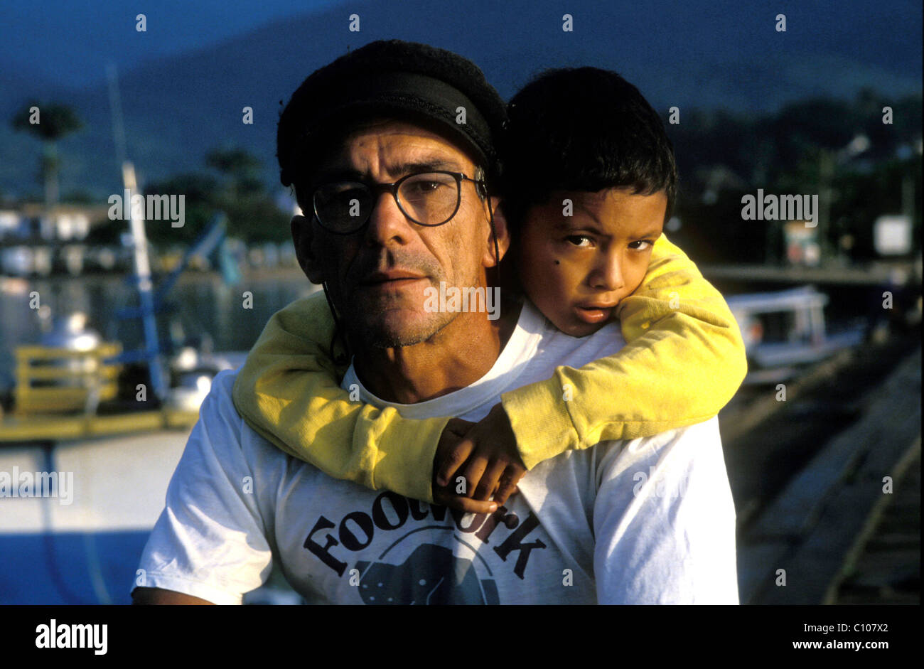 Brazilian boys fishing hi-res stock photography and images - Alamy