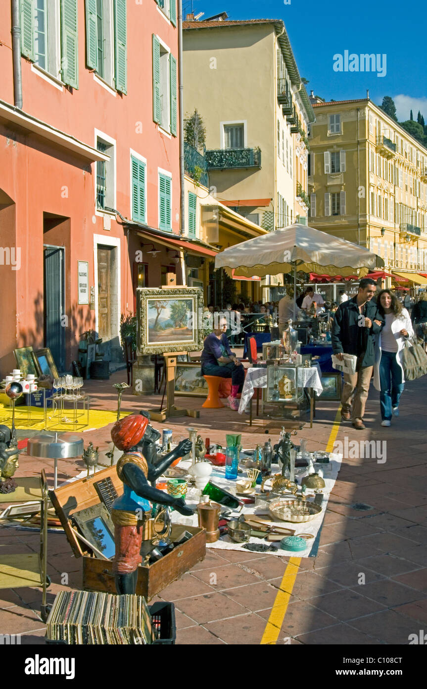 Brocante fair hi-res stock photography and images - Alamy