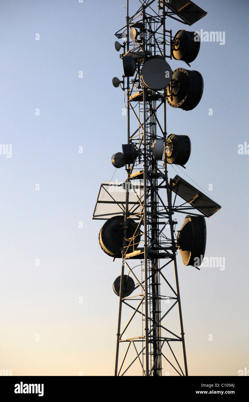 Telecommunications tower hi-res stock photography and images - Alamy
