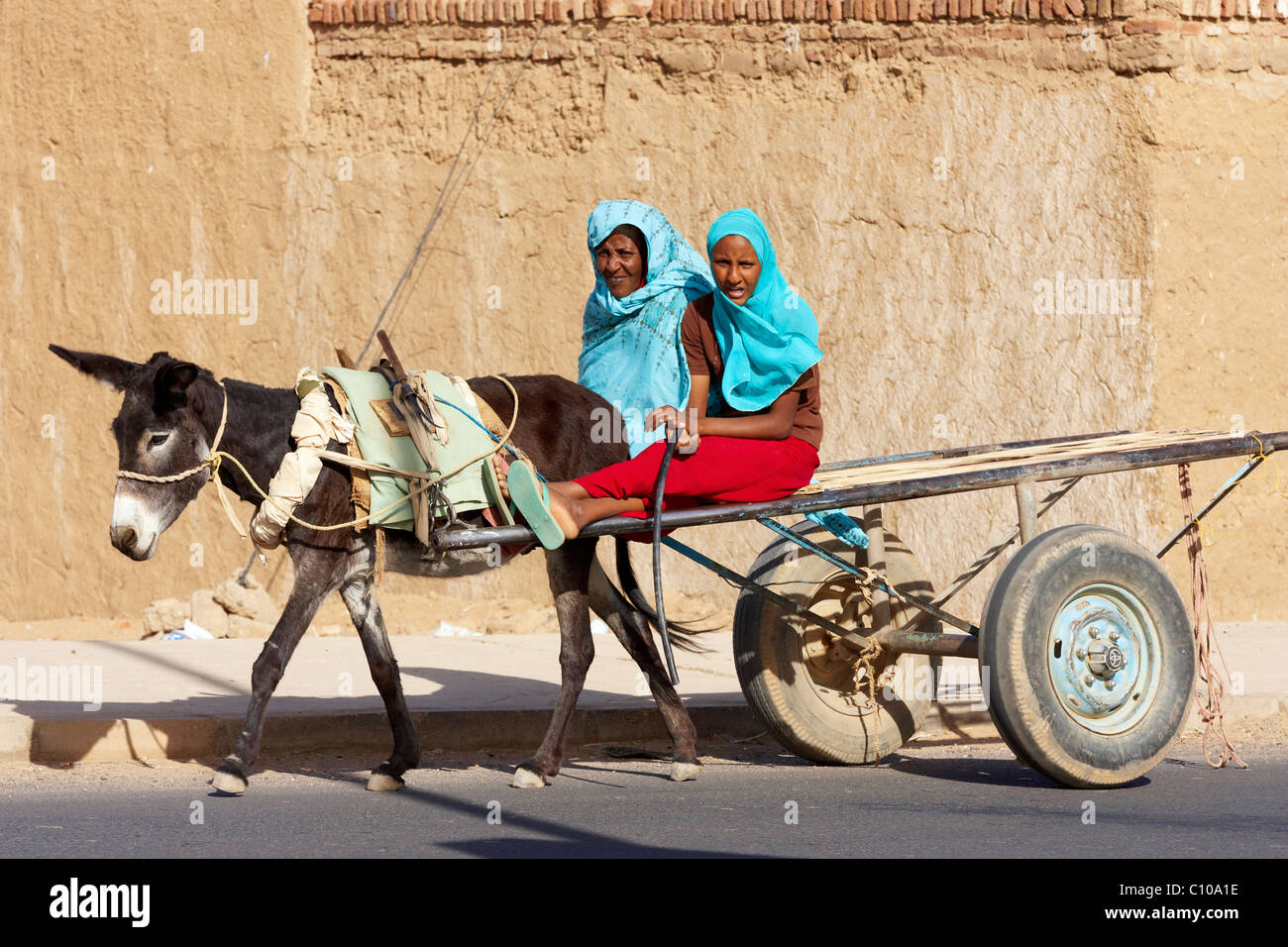 Donkey Riding Women High Resolution Stock Photography and Images - Alamy