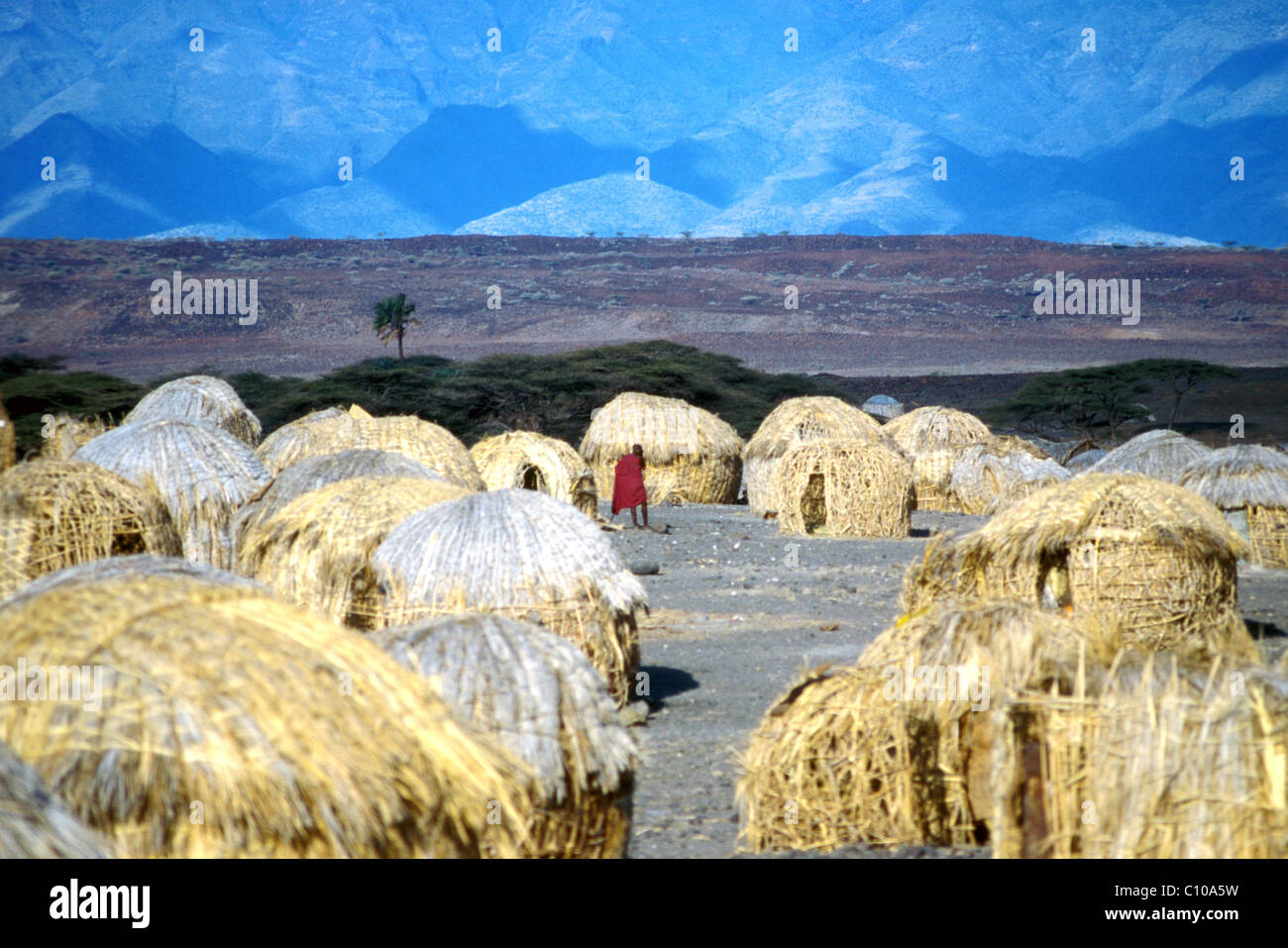 Turkana house hi-res stock photography and images - Alamy