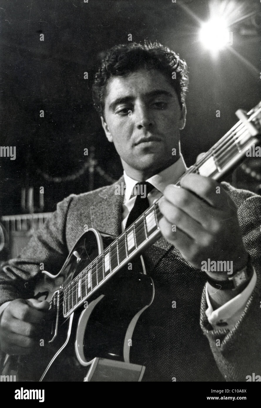 SACHA DISTEL (1933-2004) French singer in 1956 Stock Photo - Alamy