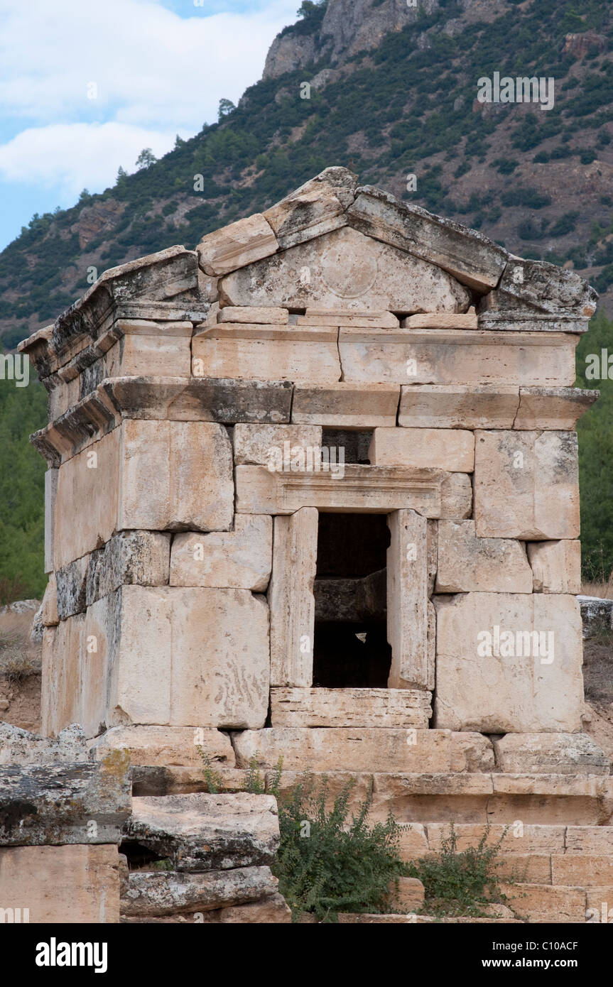 Necropolis house-type tomb Stock Photo - Alamy