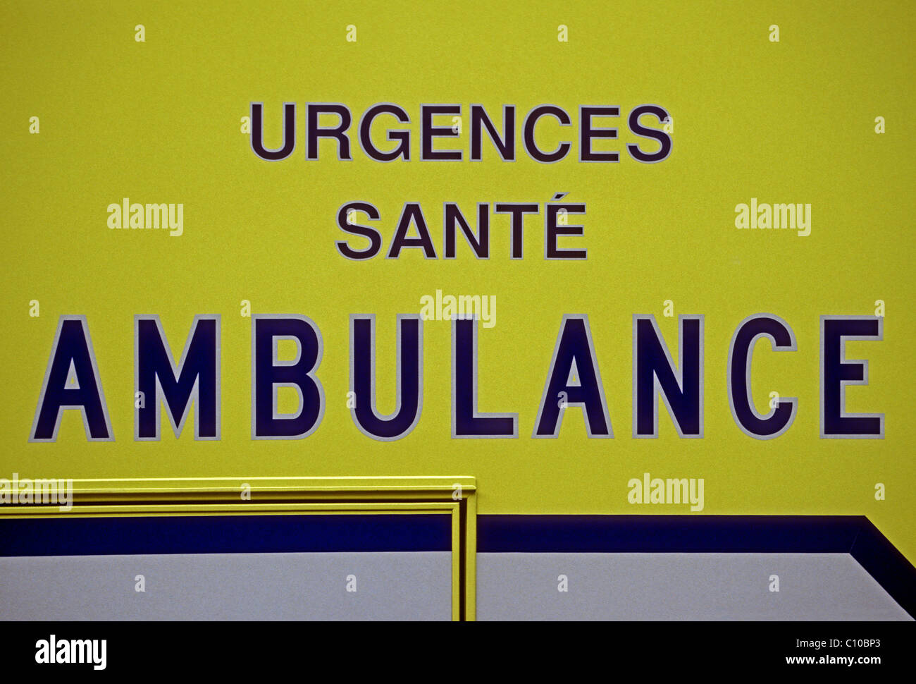 French language sign, sign, ambulance service, ambulance, urgences ...