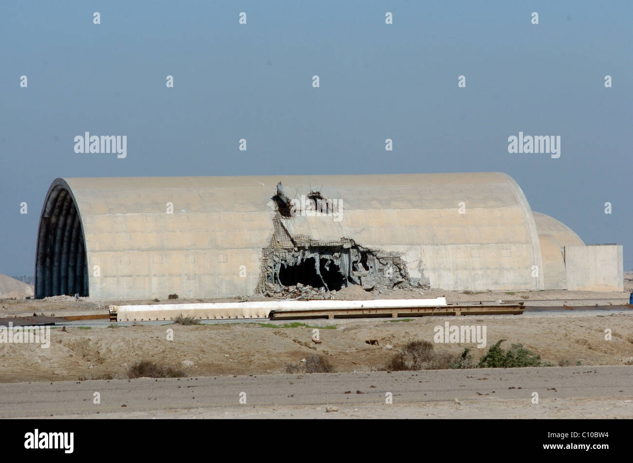 a bomb aircraft bunker by a smart bomb in south of Iraq Stock Photo - Alamy