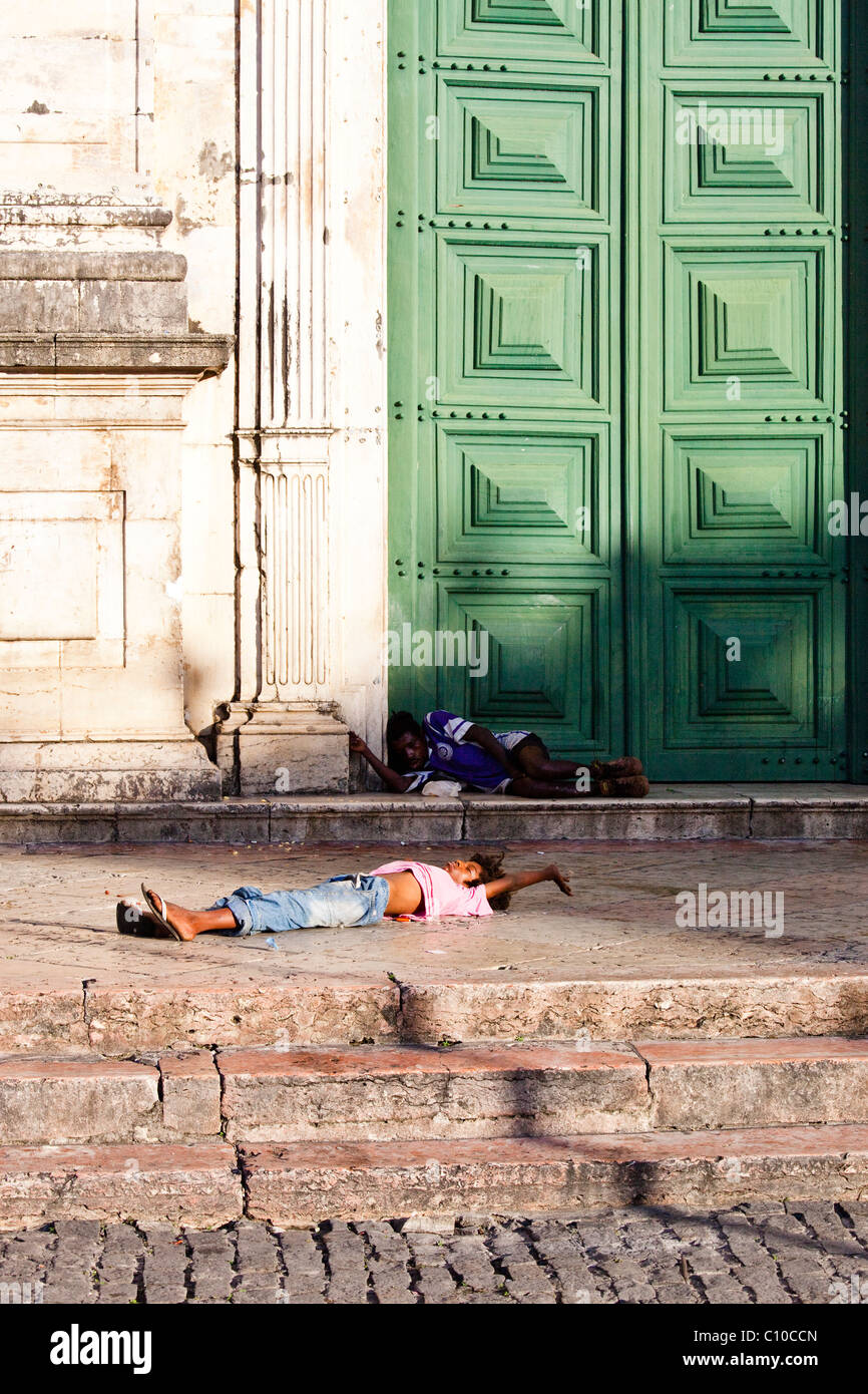 Homeless, Cathedral of Salvador, Salvador, Brazil Stock Photo - Alamy