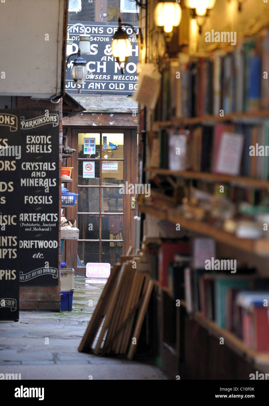 Sefton street hi-res stock photography and images - Alamy