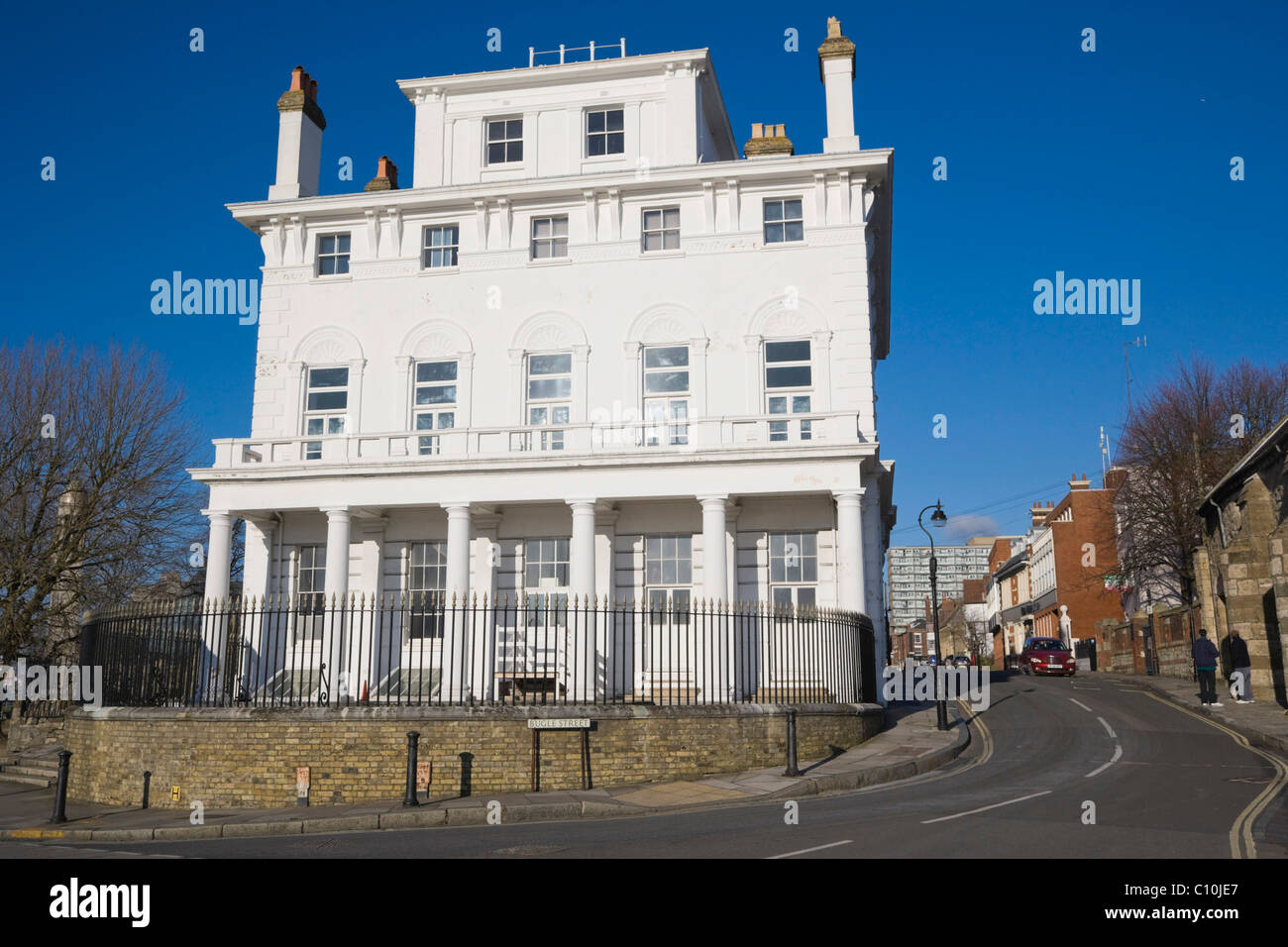 Corner of bugle street and town quay hi-res stock photography and ...