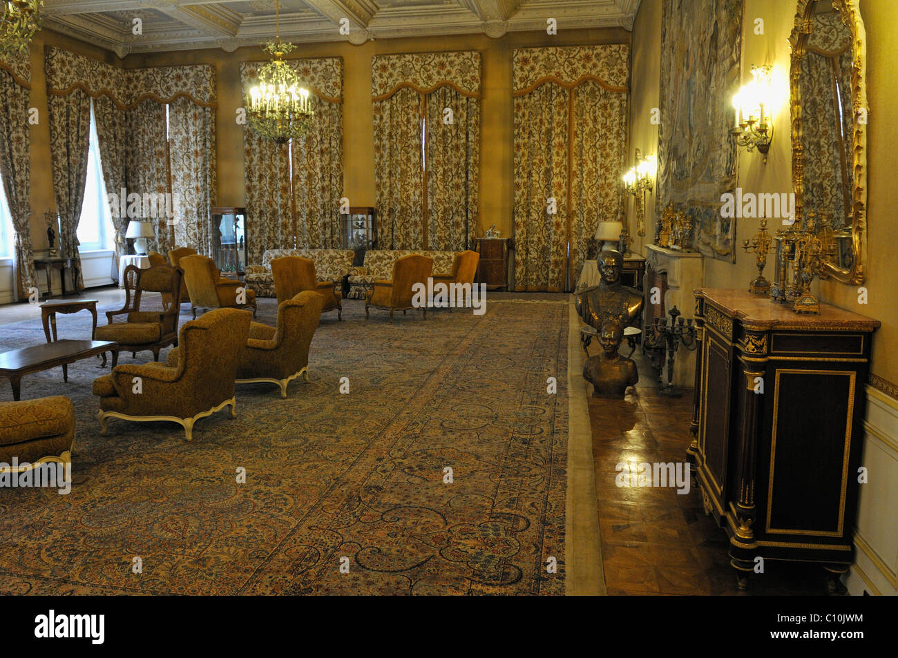 Saad Abad Museums Complex, National Palace or former Shah residence ...