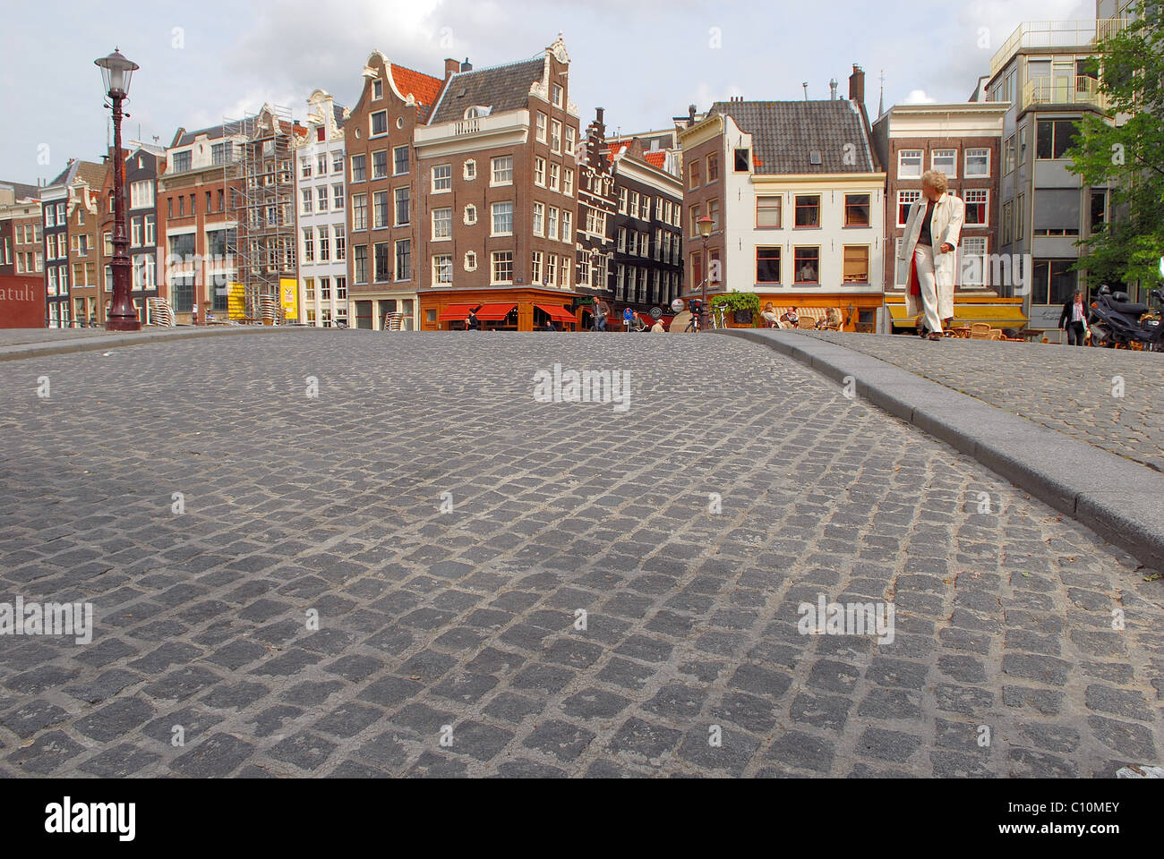 Dutch street hi-res stock photography and images - Alamy