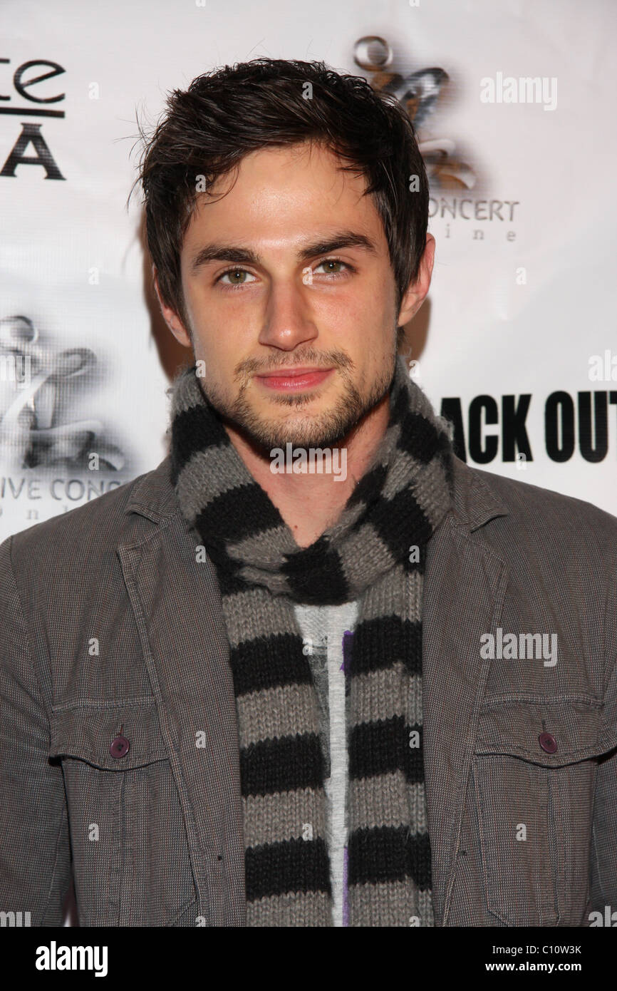 Geisha house hollywood hi-res stock photography and images - Alamy