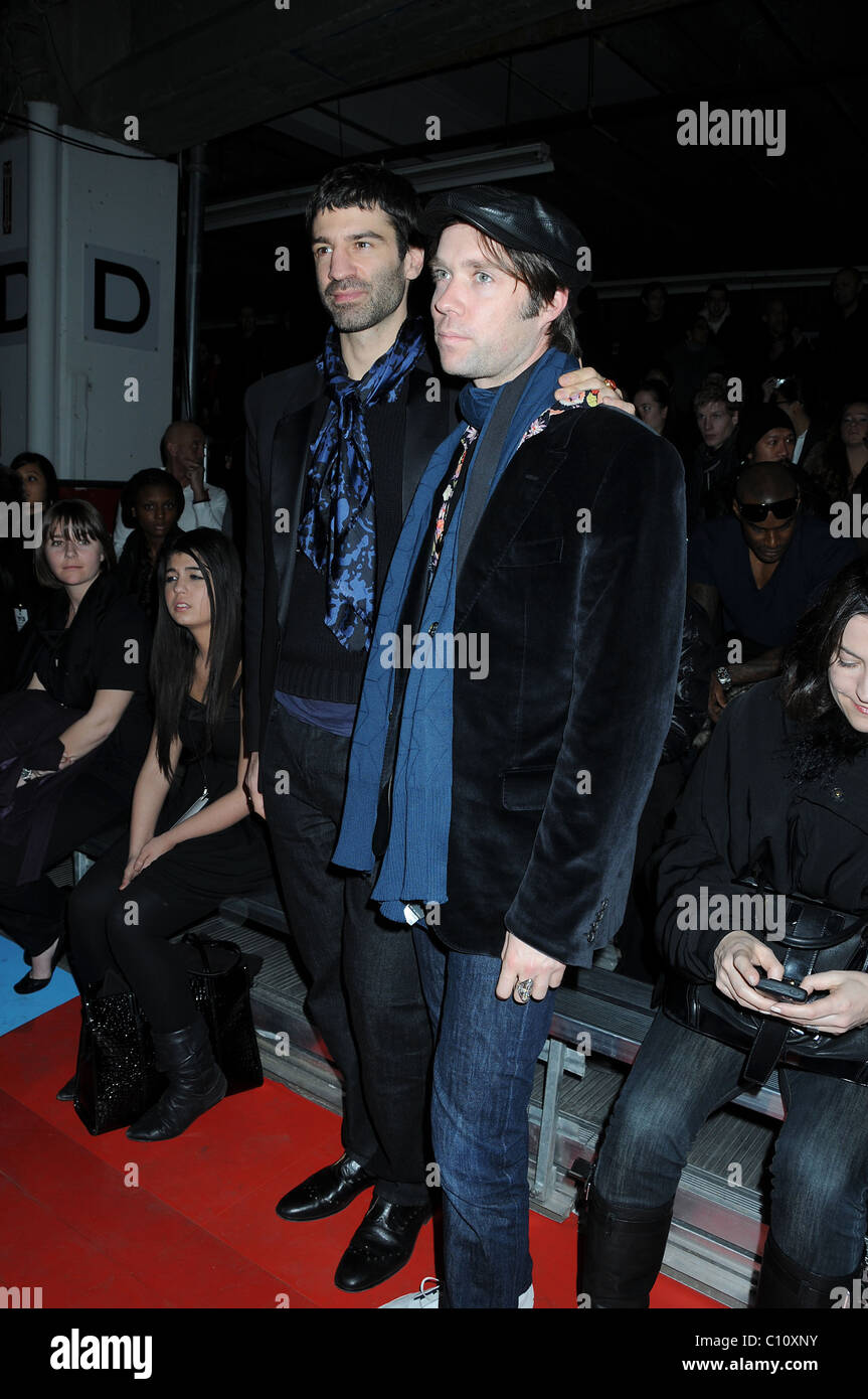Rufus wainwright fashion hi-res stock photography and images - Alamy
