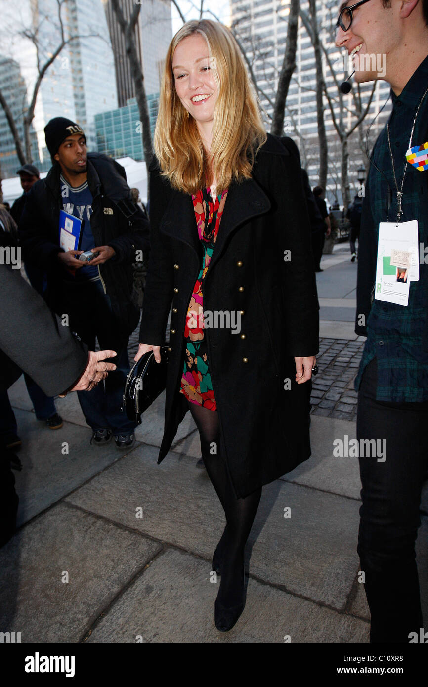 Julia Stiles Mercedes-Benz IMG New York Fashion Week Fall 2009 - Herve ...