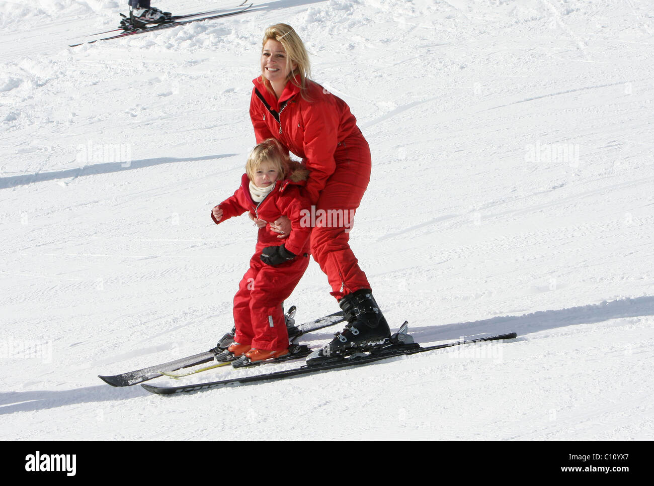 Dutch Princess Maxima with Princess Alexia skiing during their family's ...