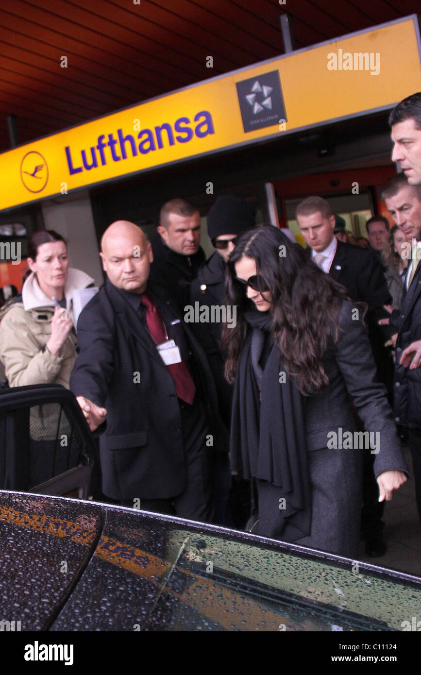 Demi Moore flying into Tegel Airport on a flight from Frankfurt for the ...