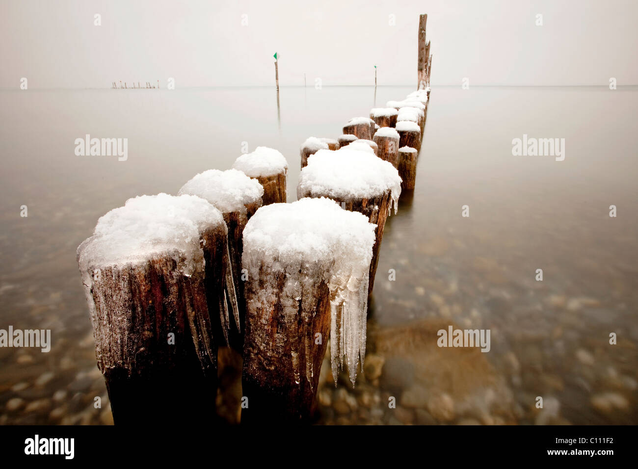 Wave breaker hi-res stock photography and images - Alamy