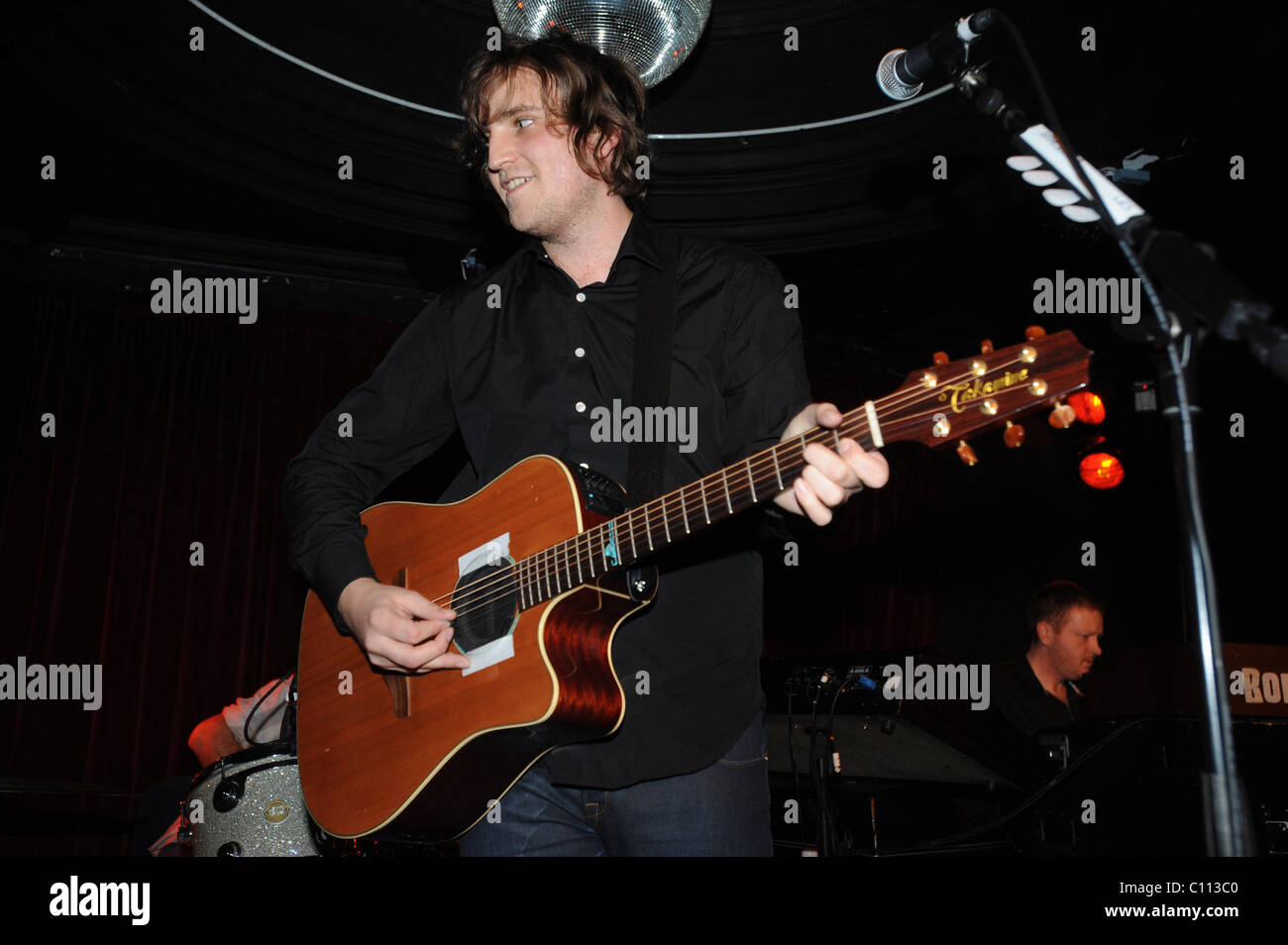 James walsh secret gig hi-res stock photography and images - Alamy