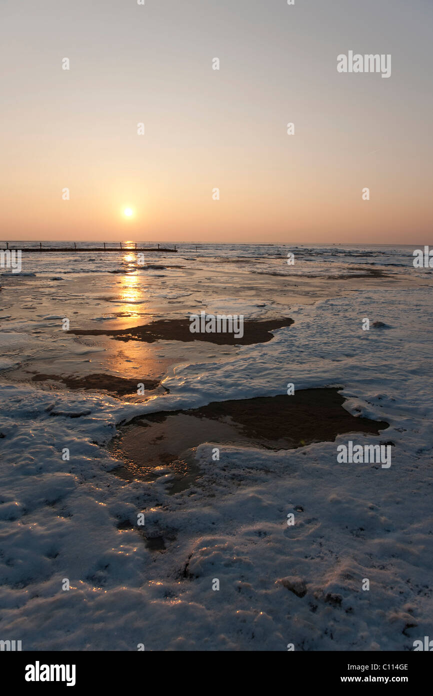 Icy mud flats, UNESCO World Natural Heritage Site, Schleswig-Holstein ...