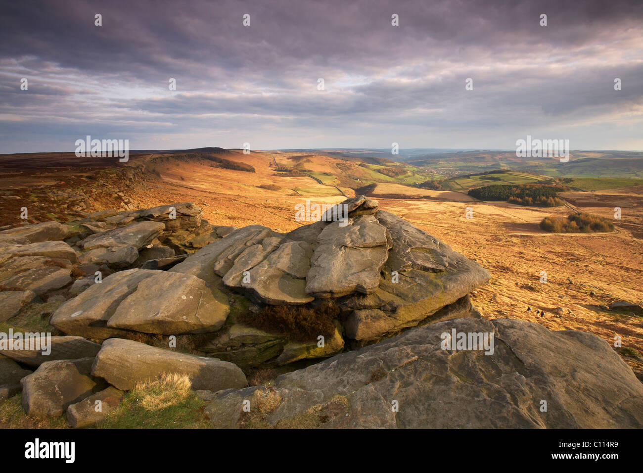 Stanage Edge High Resolution Stock Photography and Images - Alamy