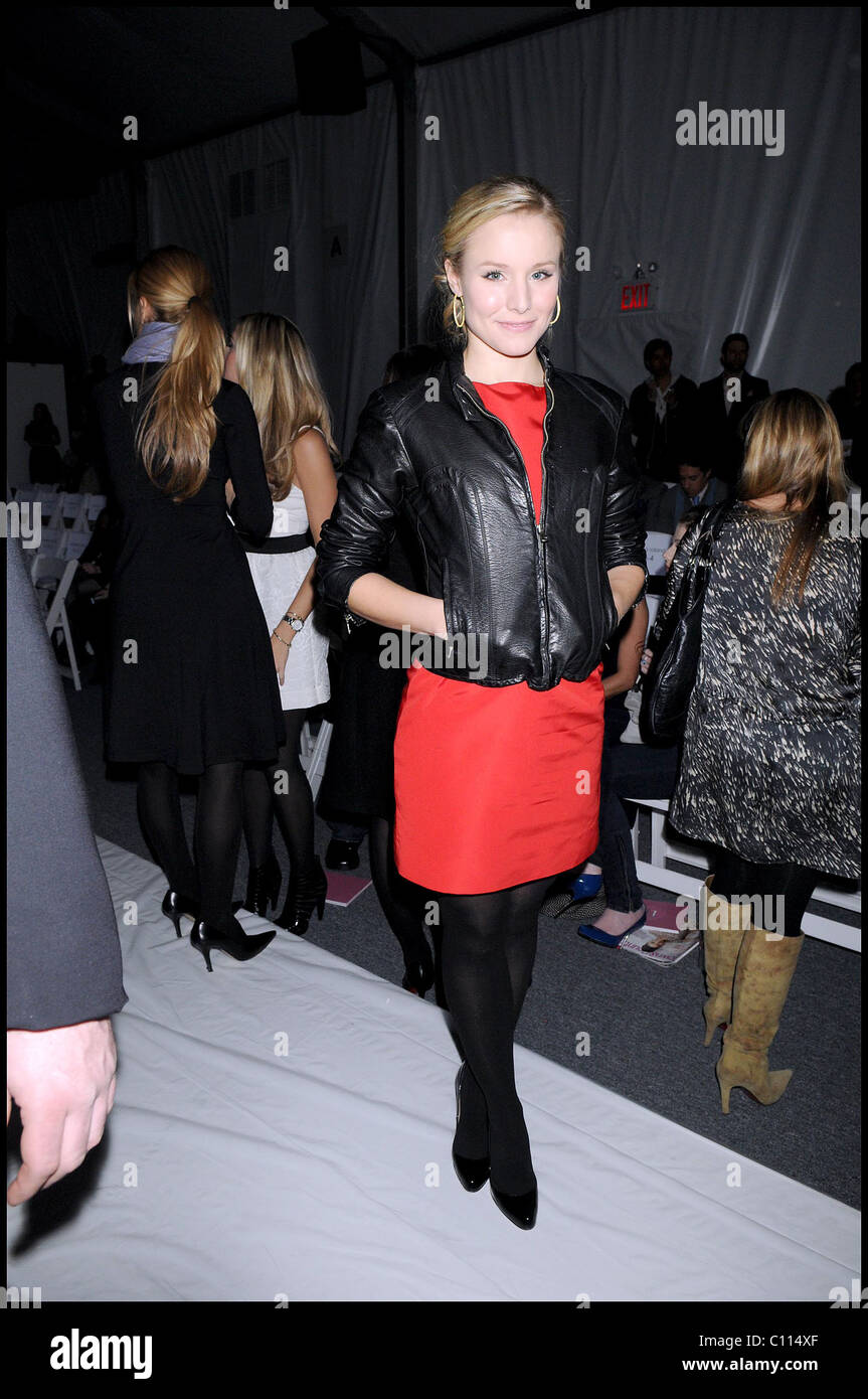 Kristen Bell Mercedes-Benz IMG New York Fashion Week Fall 2009 ...