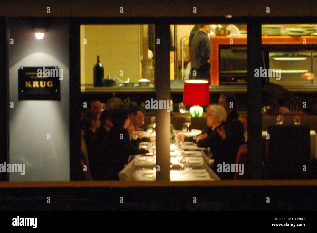 Steve Martin, Jean Reno and guests have dinner at Grill Royal ...