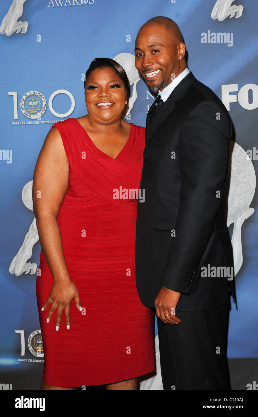 Mo'Nique and Sidney Hicks, 40th NAACP Image Awards held at the Shrine ...