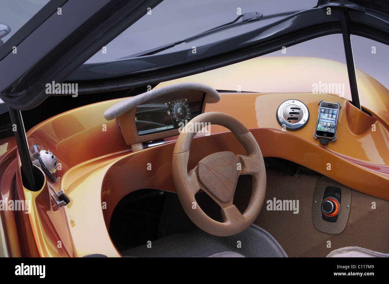 THE WORLD'S FIRST TRANSFORMERS CAR They say two's company and three's a ...