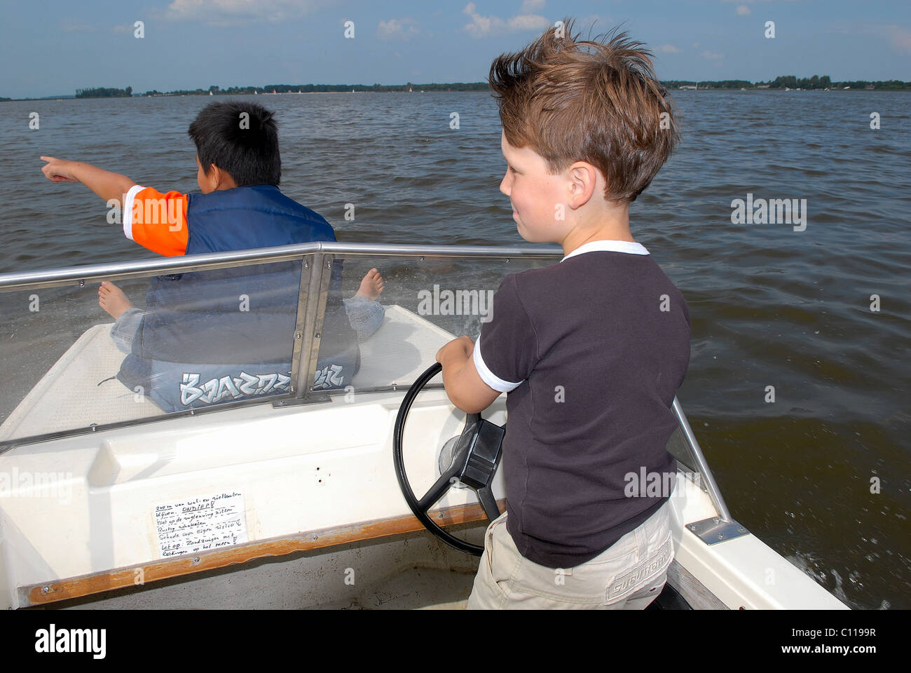 Two dutch boys hi-res stock photography and images - Alamy