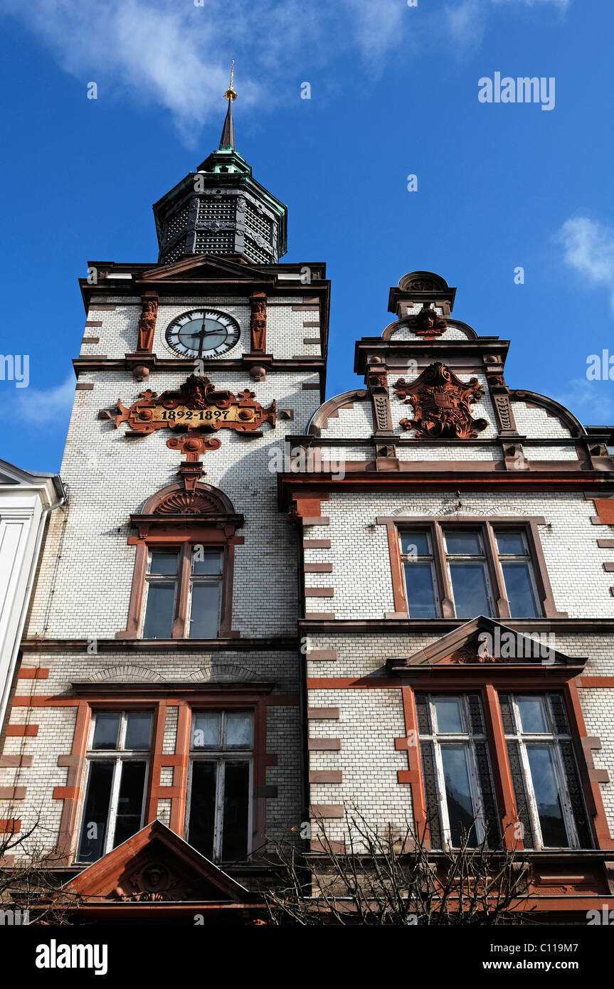 Decorative gable in old hi-res stock photography and images - Alamy