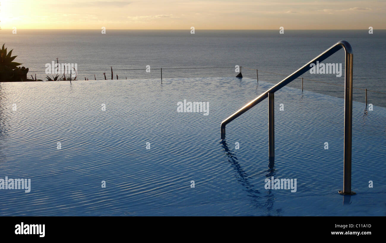 Noble Parapet High Resolution Stock Photography and Images - Alamy