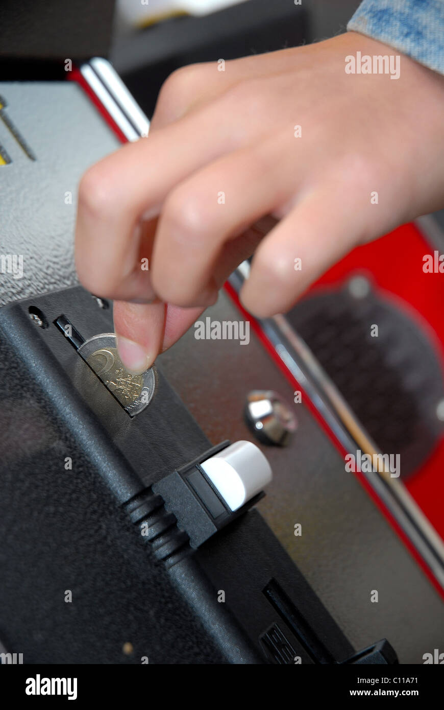 Girls toy machine hi-res stock photography and images - Alamy
