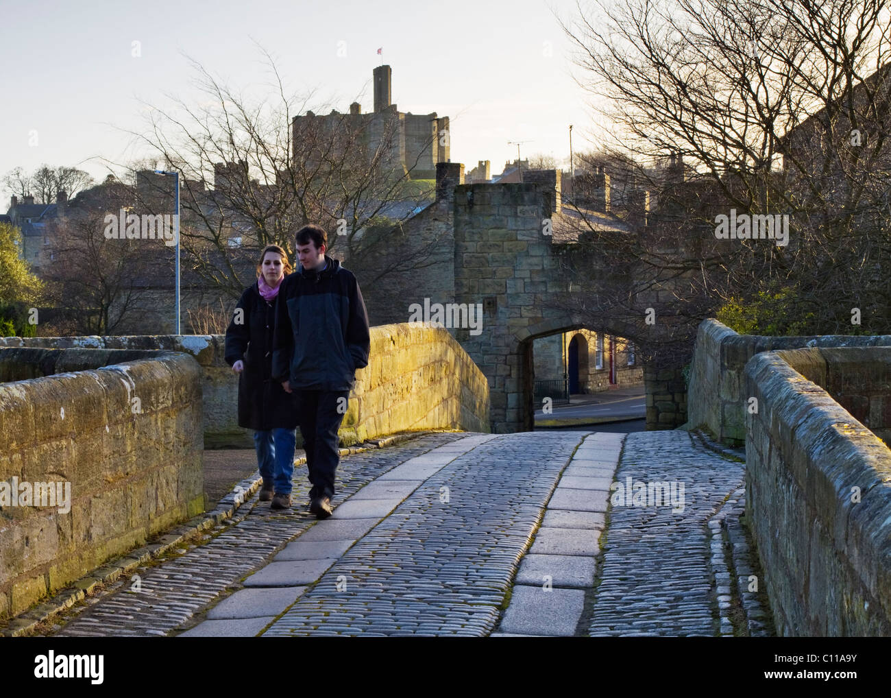 England medieval stone bridge hi-res stock photography and images - Alamy