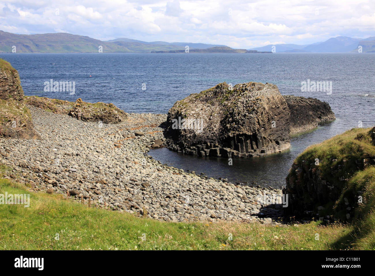 Inner hebrides islands hi-res stock photography and images - Alamy
