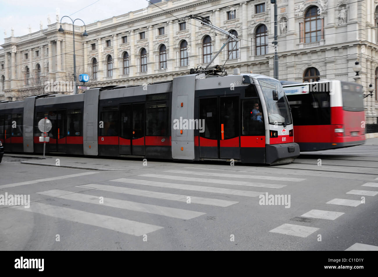 New tram, city bus, Vienna, Austria, Europe Stock Photo - Alamy