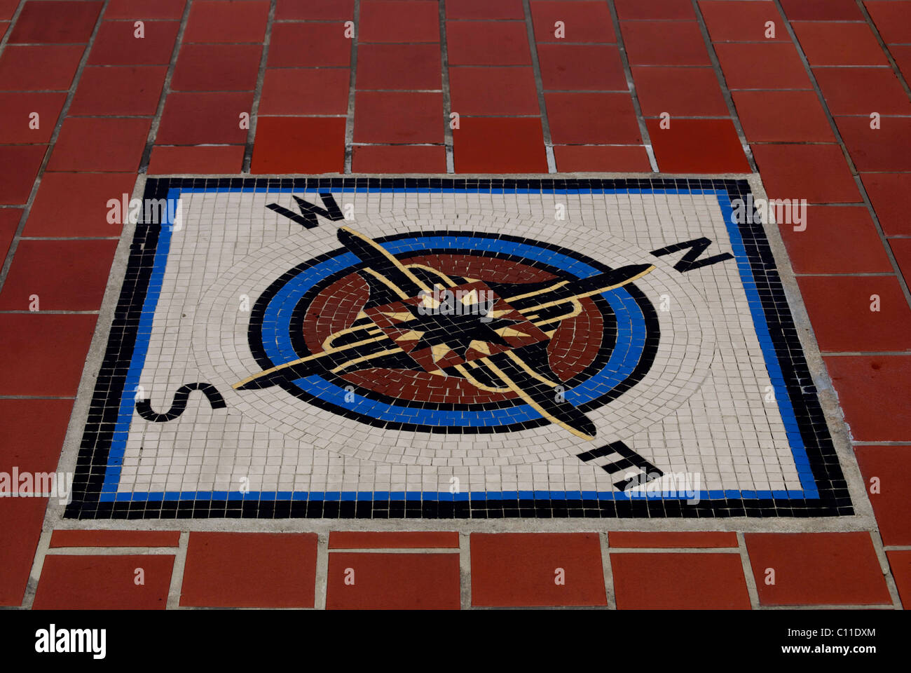 Ave mosaic hi-res stock photography and images - Alamy