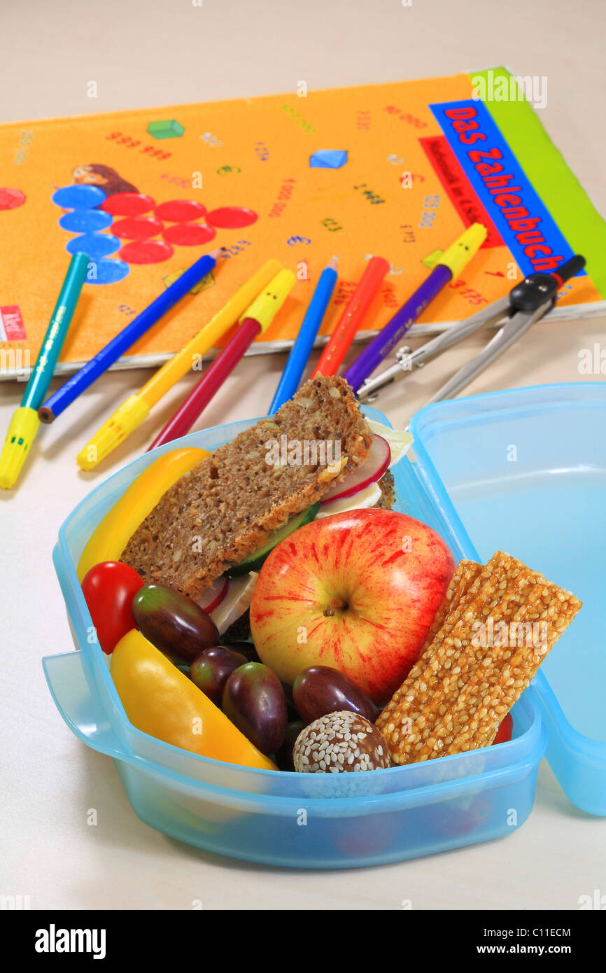 Healthy breakfast, breakfast box with whole wheat bread, fruits ...