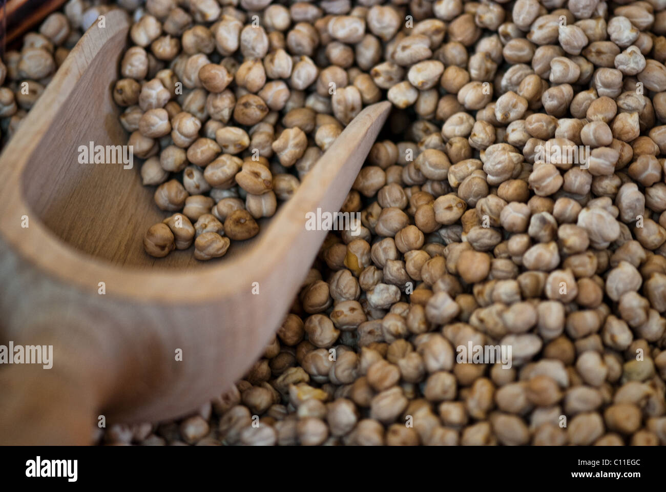 Bucket of Beans in a Tuscan Market, Italy Stock Photo - Alamy
