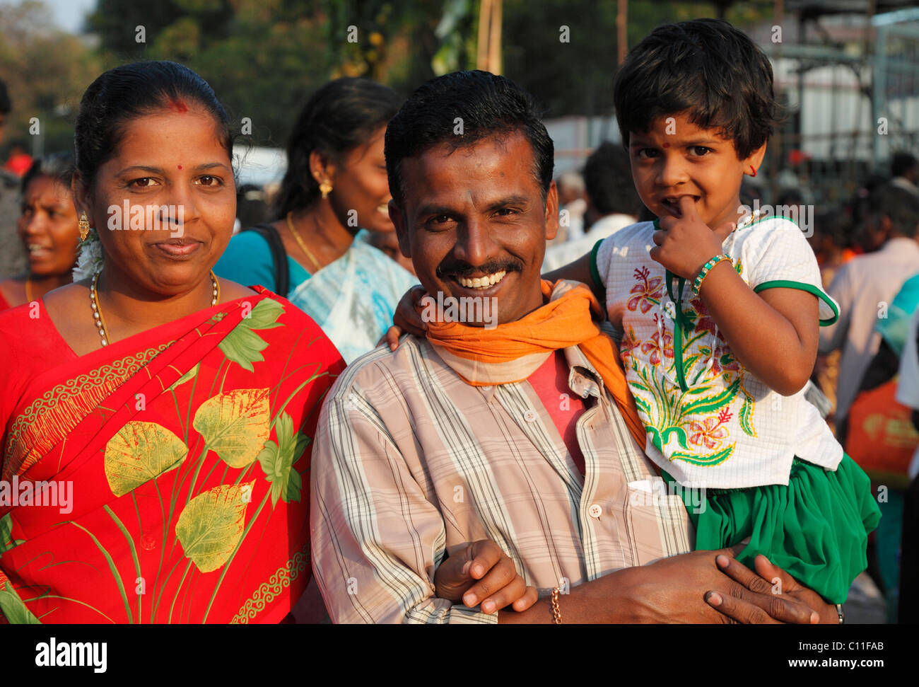 Tamilnadu family hi-res stock photography and images - Alamy