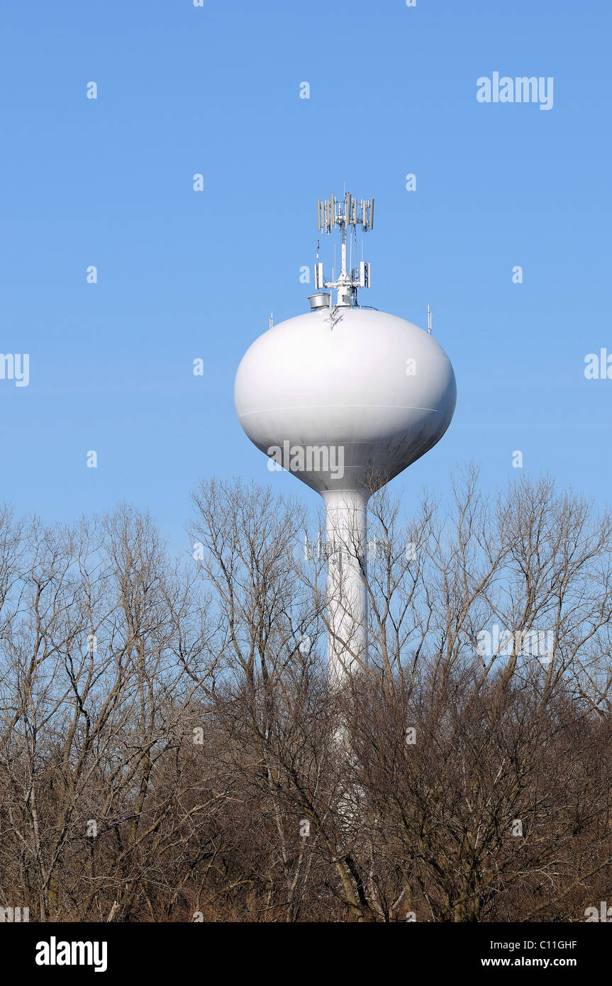 Dual purpose hi-res stock photography and images - Alamy