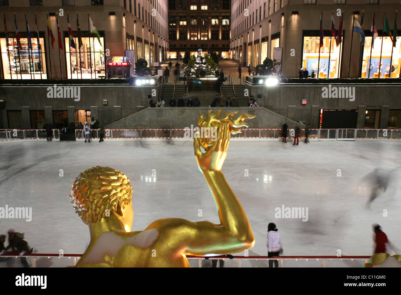 Ice skating rink, Rockefeller Center, statue of Prometheus, Manhattan ...