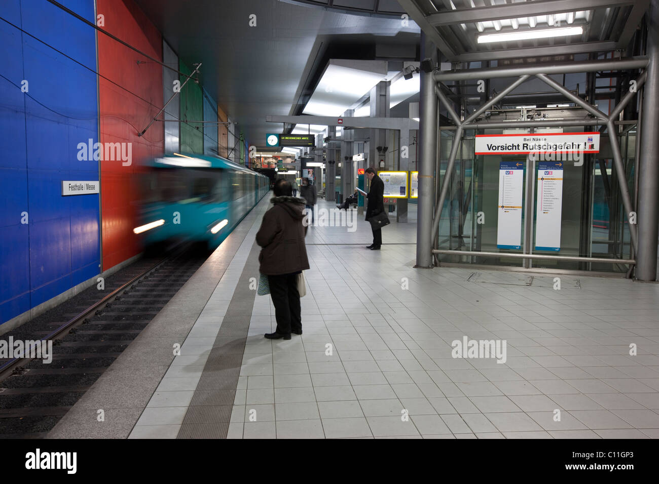 Frankfurt messe interior hi-res stock photography and images - Alamy